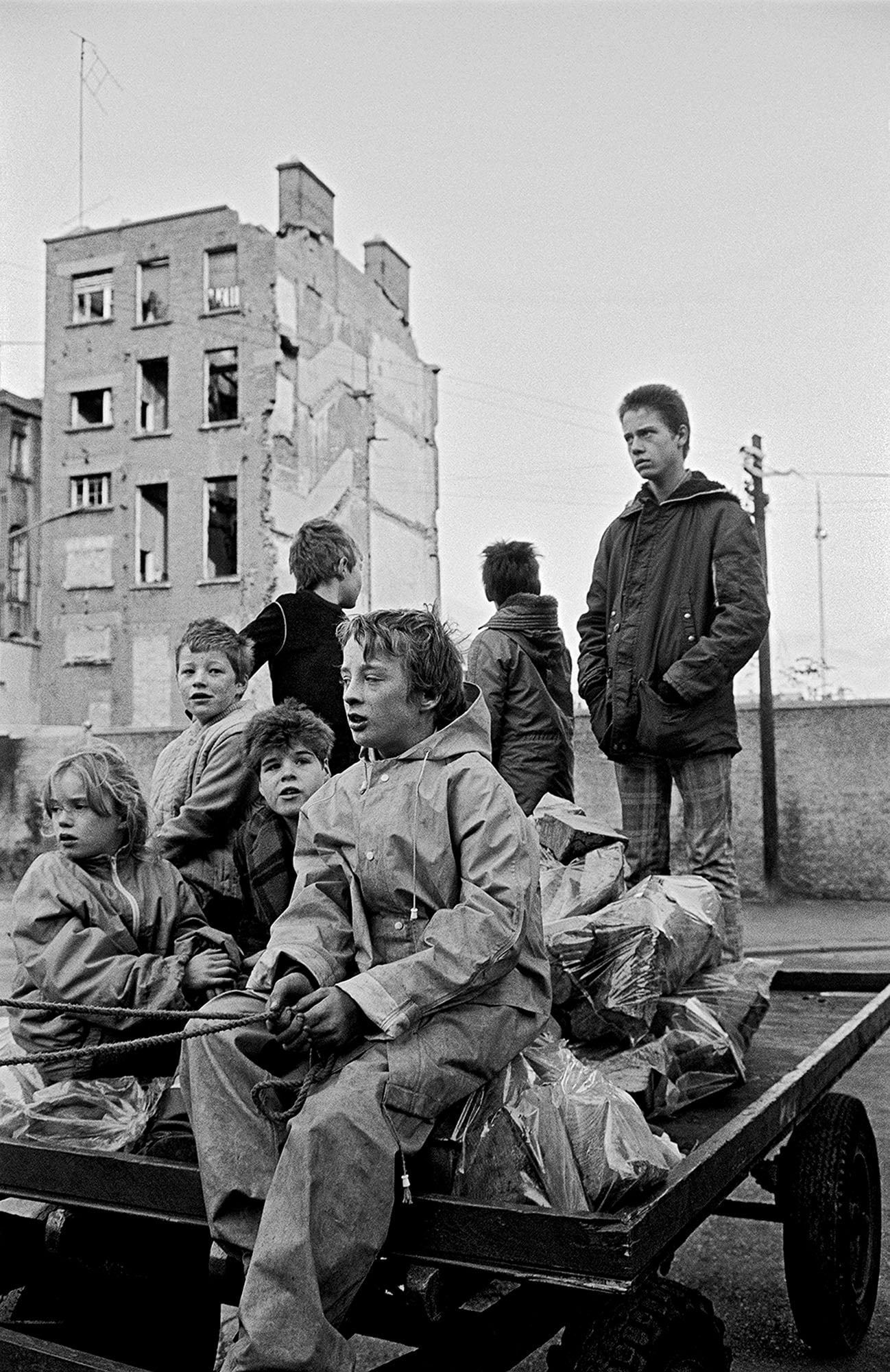 The Incredible Life's Work of an Irish Street Photographer | PetaPixel