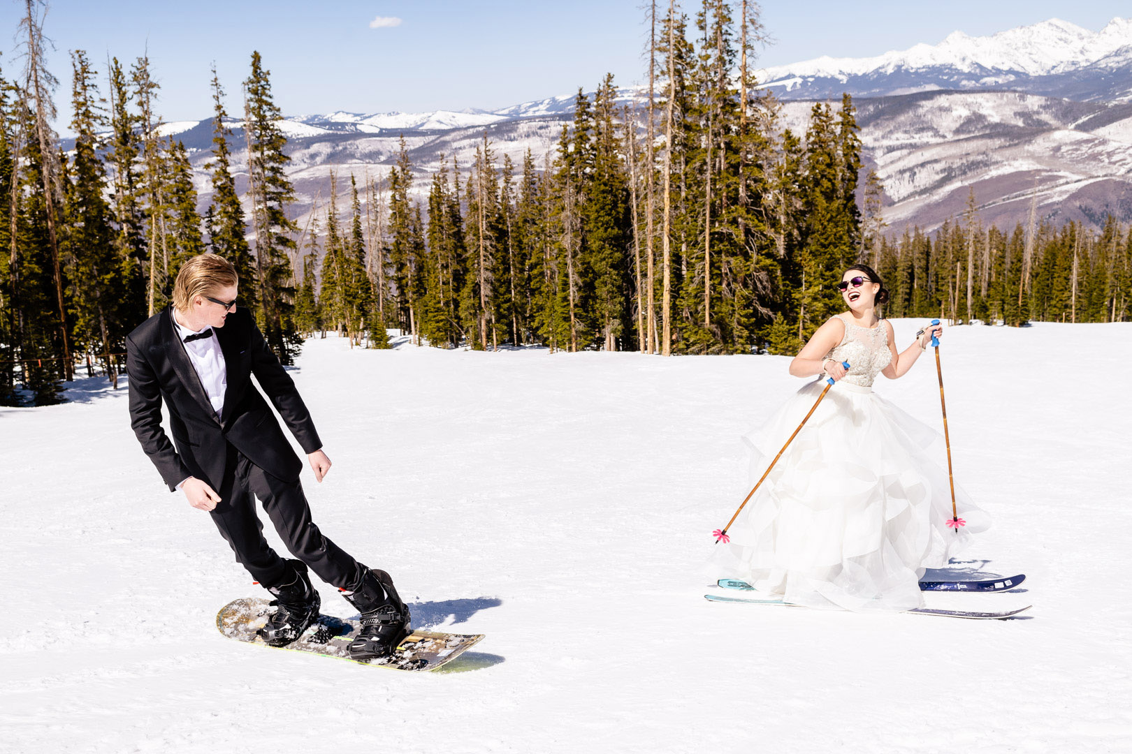 Ski Wedding Photographer Finds Niche Shooting Newlyweds on Slopes ...