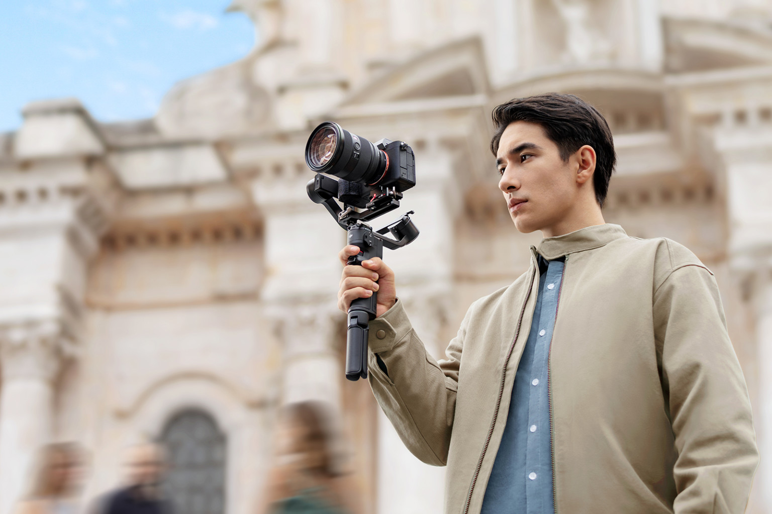 The DJI RS 3 Mini Stuffs Pro-Tier Stabilization into a Compact Package | PetaPixel