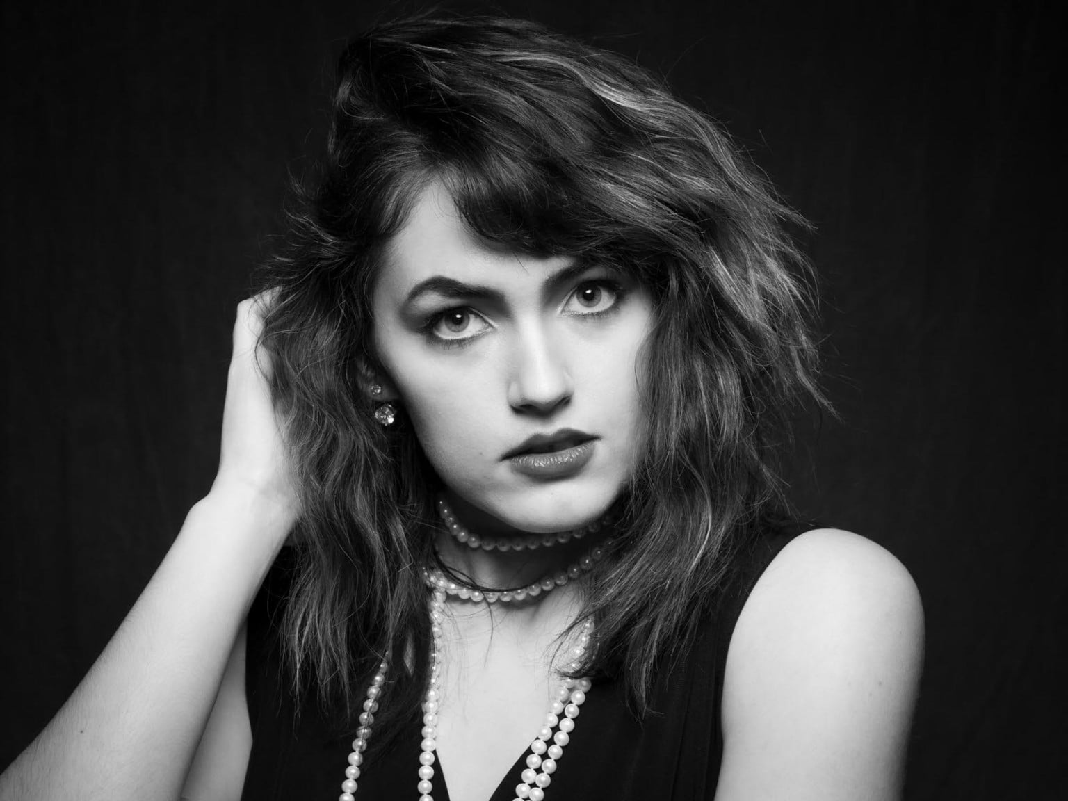 What is Butterfly Lighting and How to Use It for Portrait Photos ...