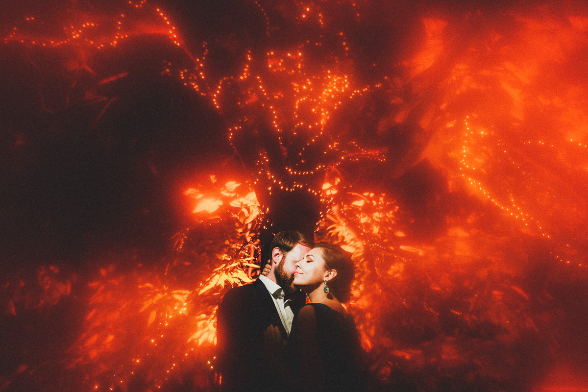 Humorous Photo of Bride's Veil Blowing Away Wins Wedding Contest ...