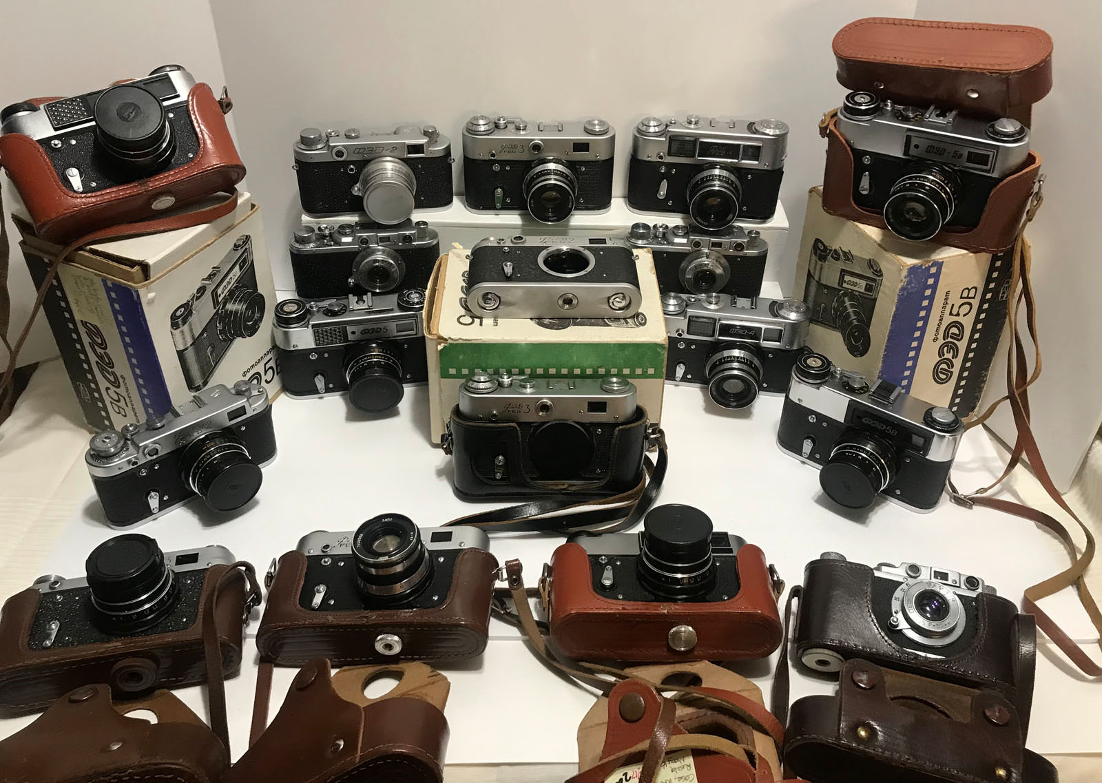 Couple Finds Trove of 2,000 Cameras and Lenses in Storage Unit | PetaPixel