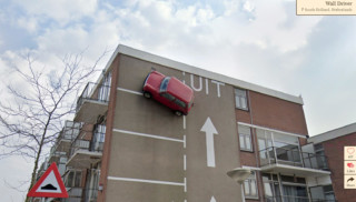 'Wonders of Street View' Highlights the Most Bizarre Scenes on Google ...