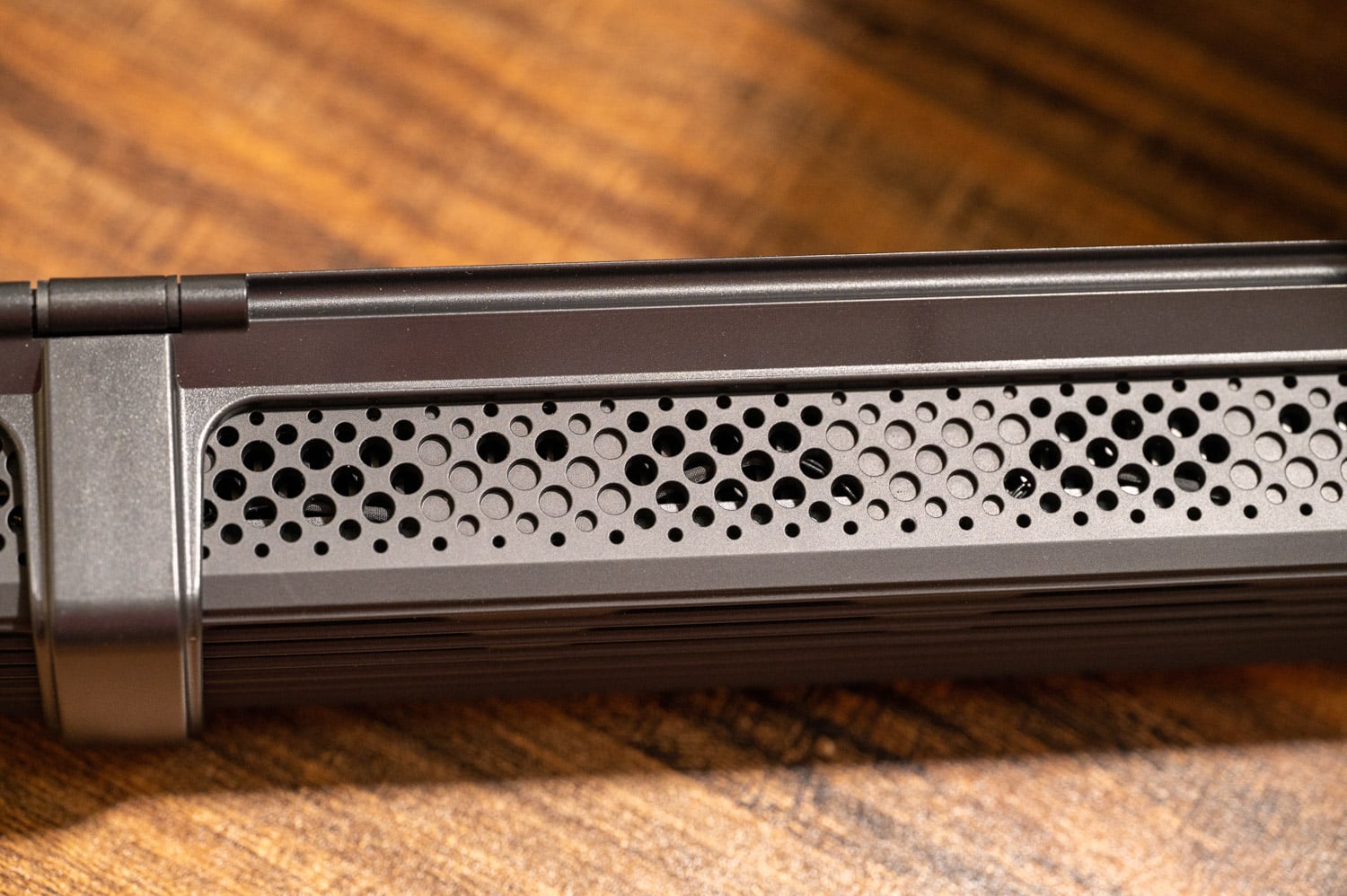 Zhiyun FiveRay F100 LED Review: Frustrating Controls Mar Otherwise ...