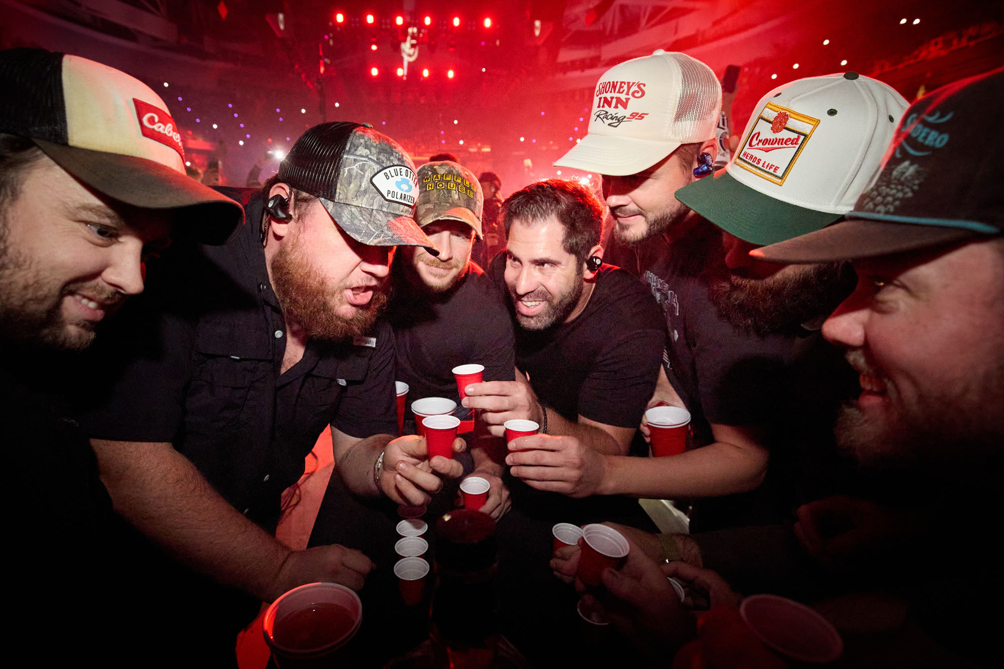 Pro Tips to Successfully Photograph a Multi-Show Stadium Concert Tour ...