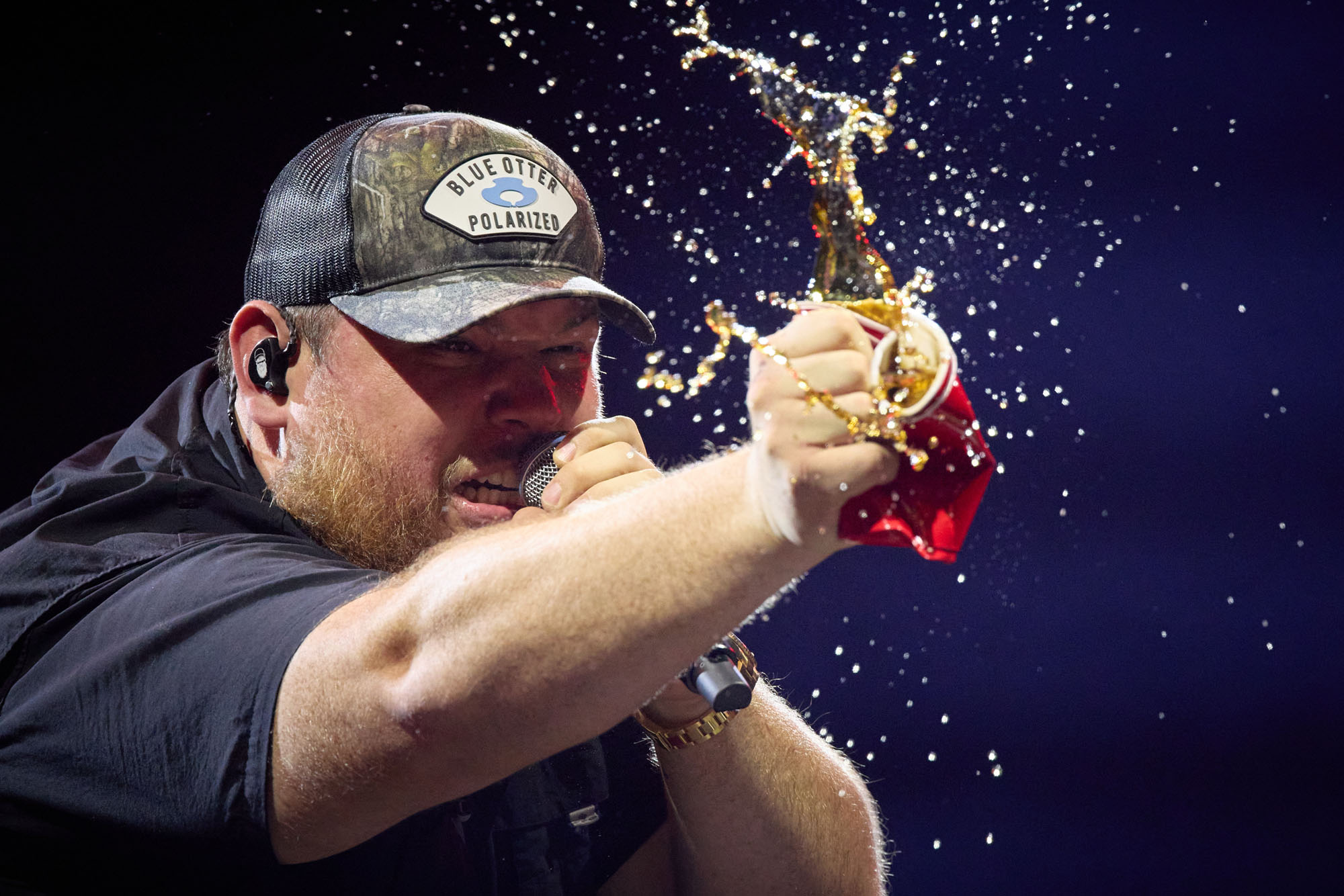 Pro Tips to Successfully Photograph a Multi-Show Stadium Concert Tour ...