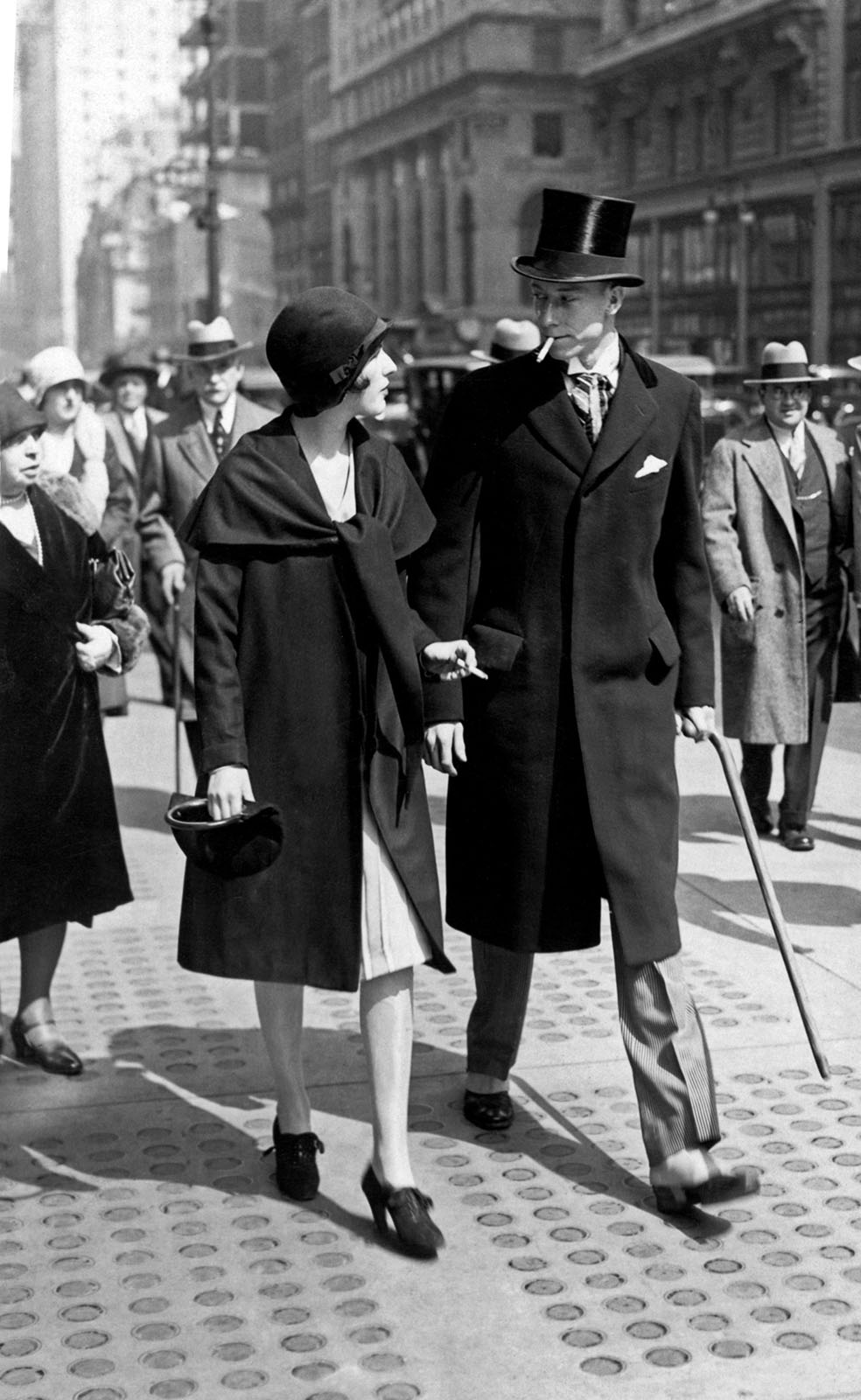 Historic Photos of New York Socialites Attending the Easter Parade ...