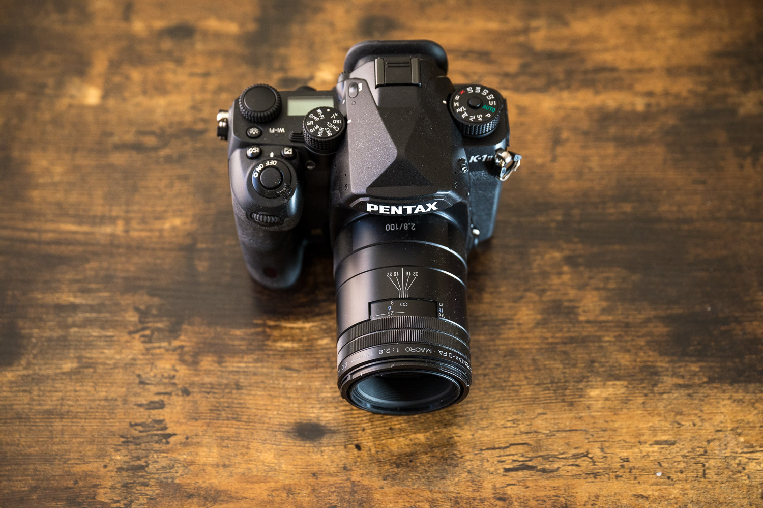 Pentax 100mm f/2.8 Macro Review: Great Quality in an Outdated Package ...