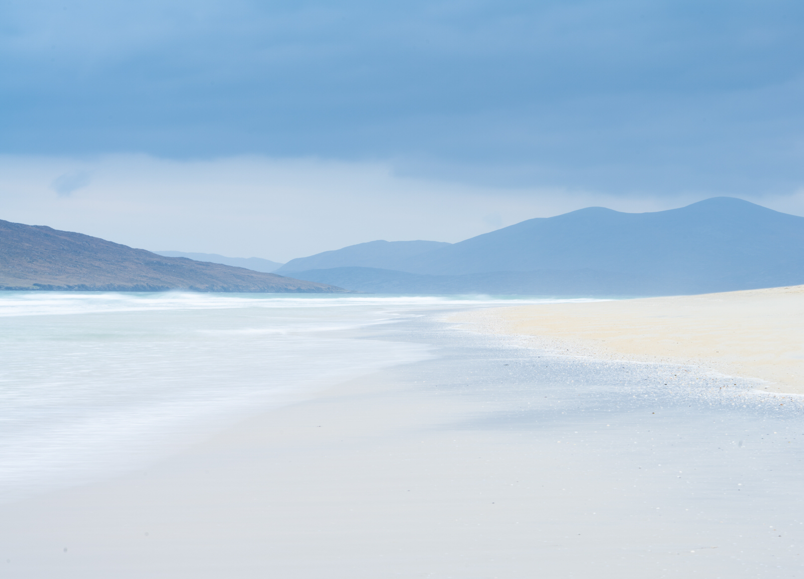 Why I Spent 30 Days Photographing the Same Beach | PetaPixel