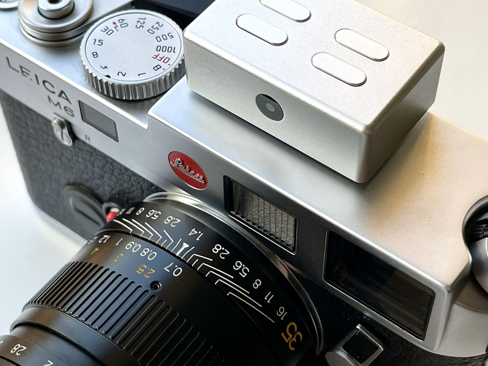 The Keks KM02 OLED Light Meter is Small, Light, and Feature Rich ...