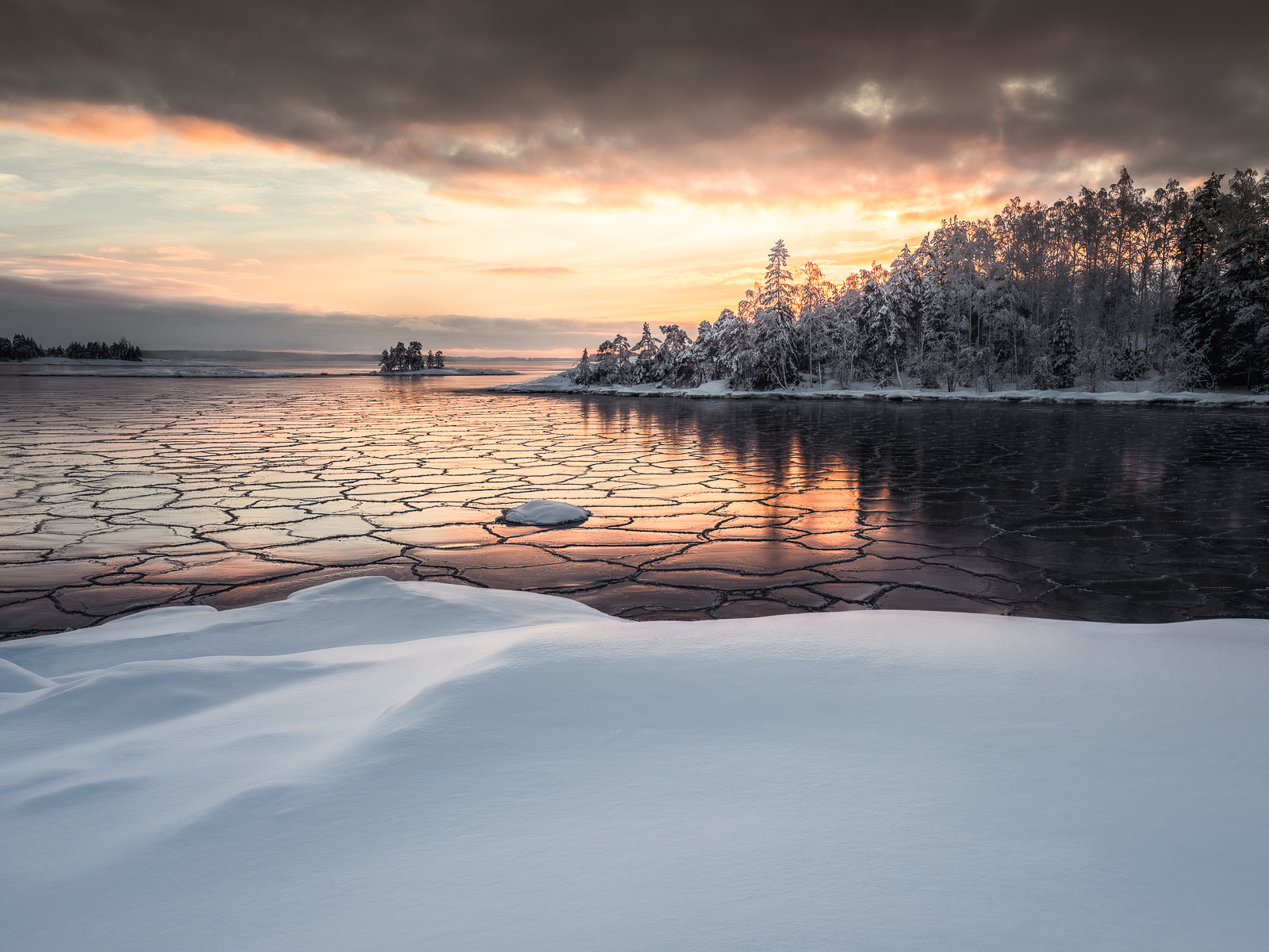 Photographer's Moody Landscapes Capture the Harsh Winter in Finland ...