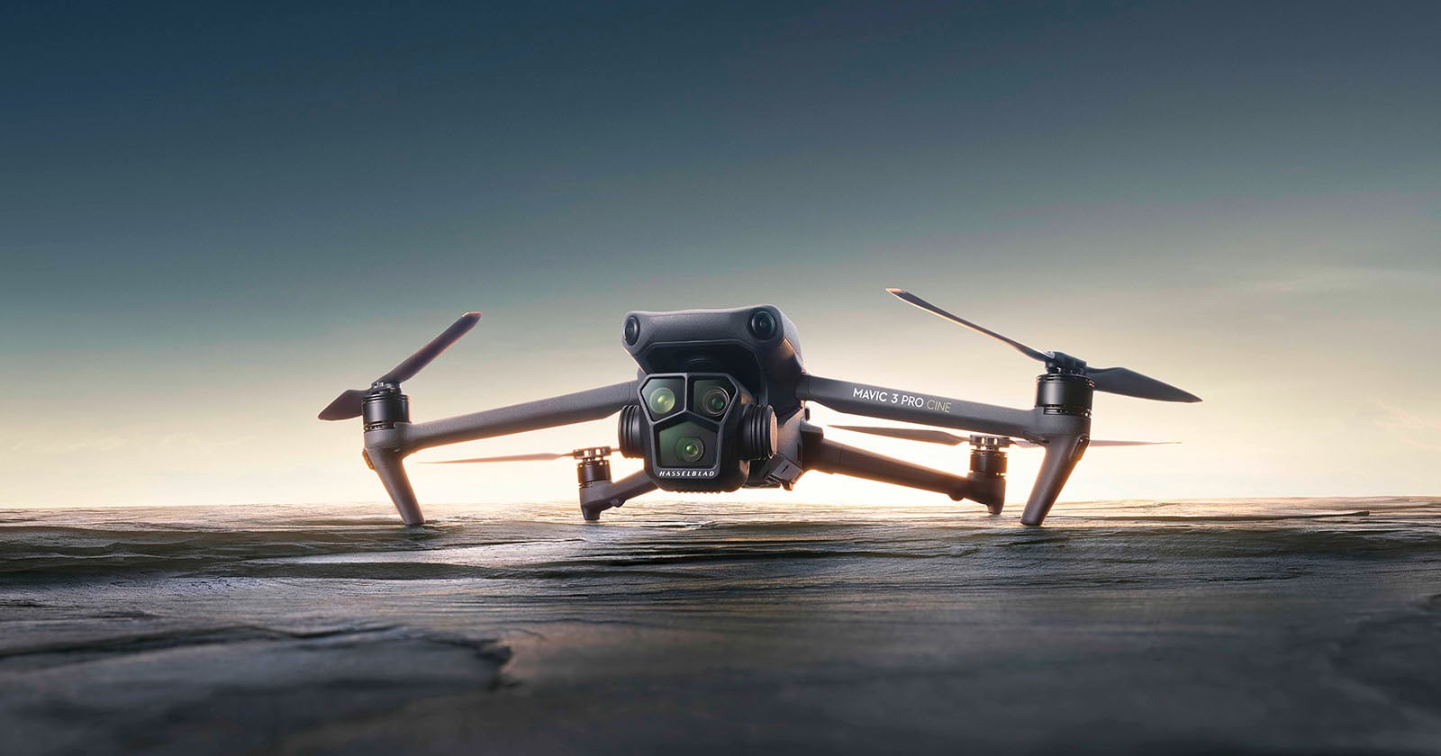 DJI Mavic 3 Pro is a Flagship Drone with the First Triple Camera System ...