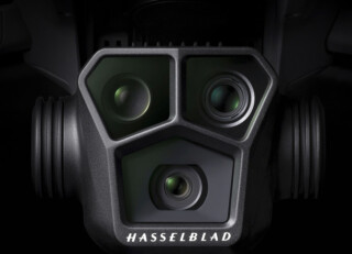 DJI Mavic 3 Pro is a Flagship Drone with the First Triple Camera System ...