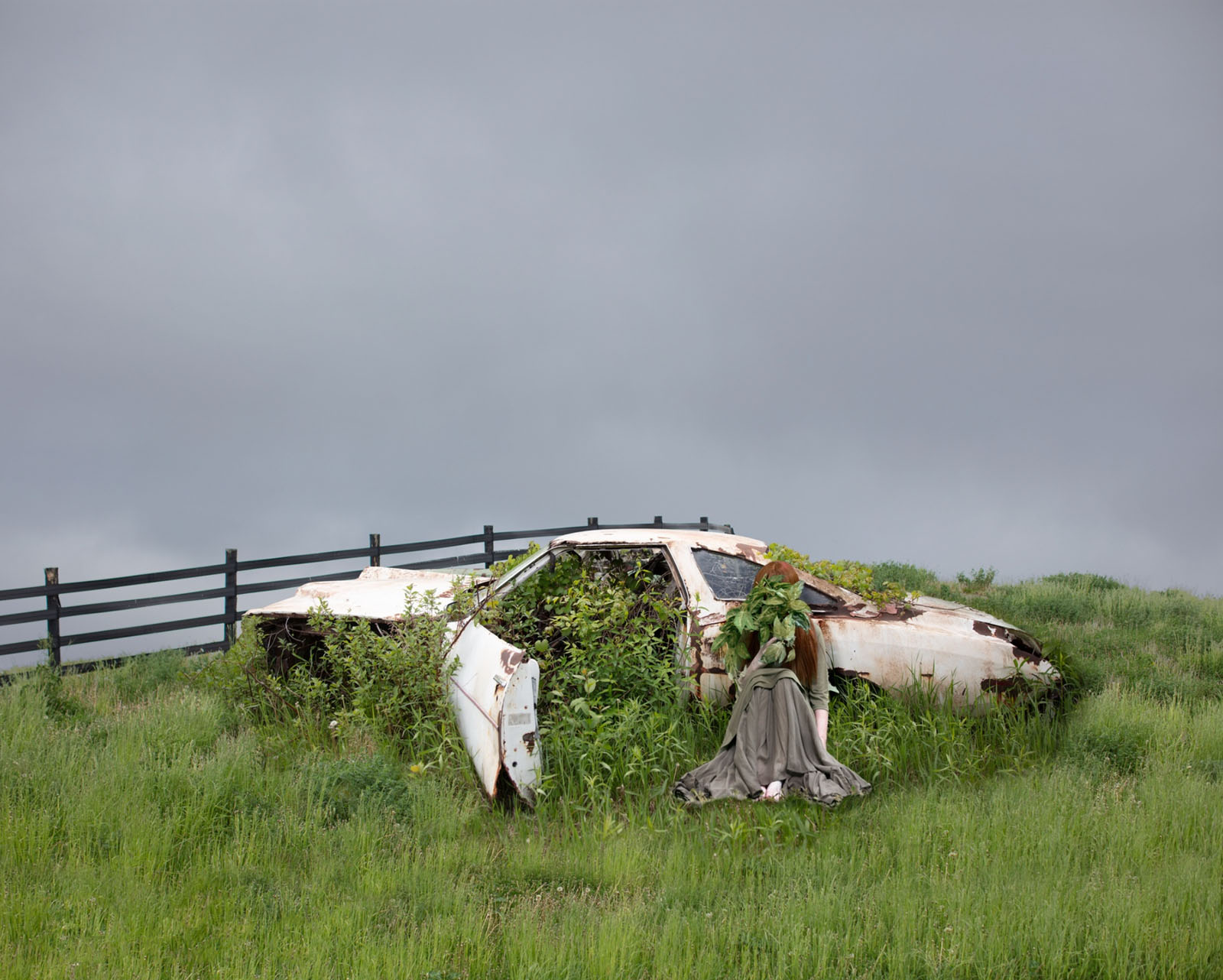 'The Salvage Mission' Photo Series Gives Old Cars New Life | PetaPixel