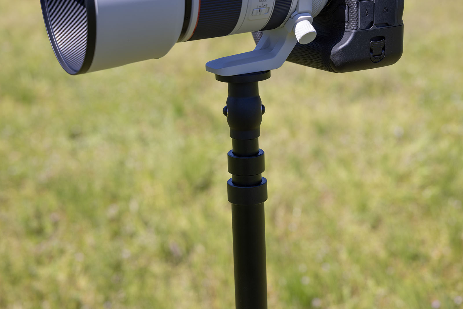 ProMaster's Air Support Monopod Puts a Premium on Speedy Deployment ...