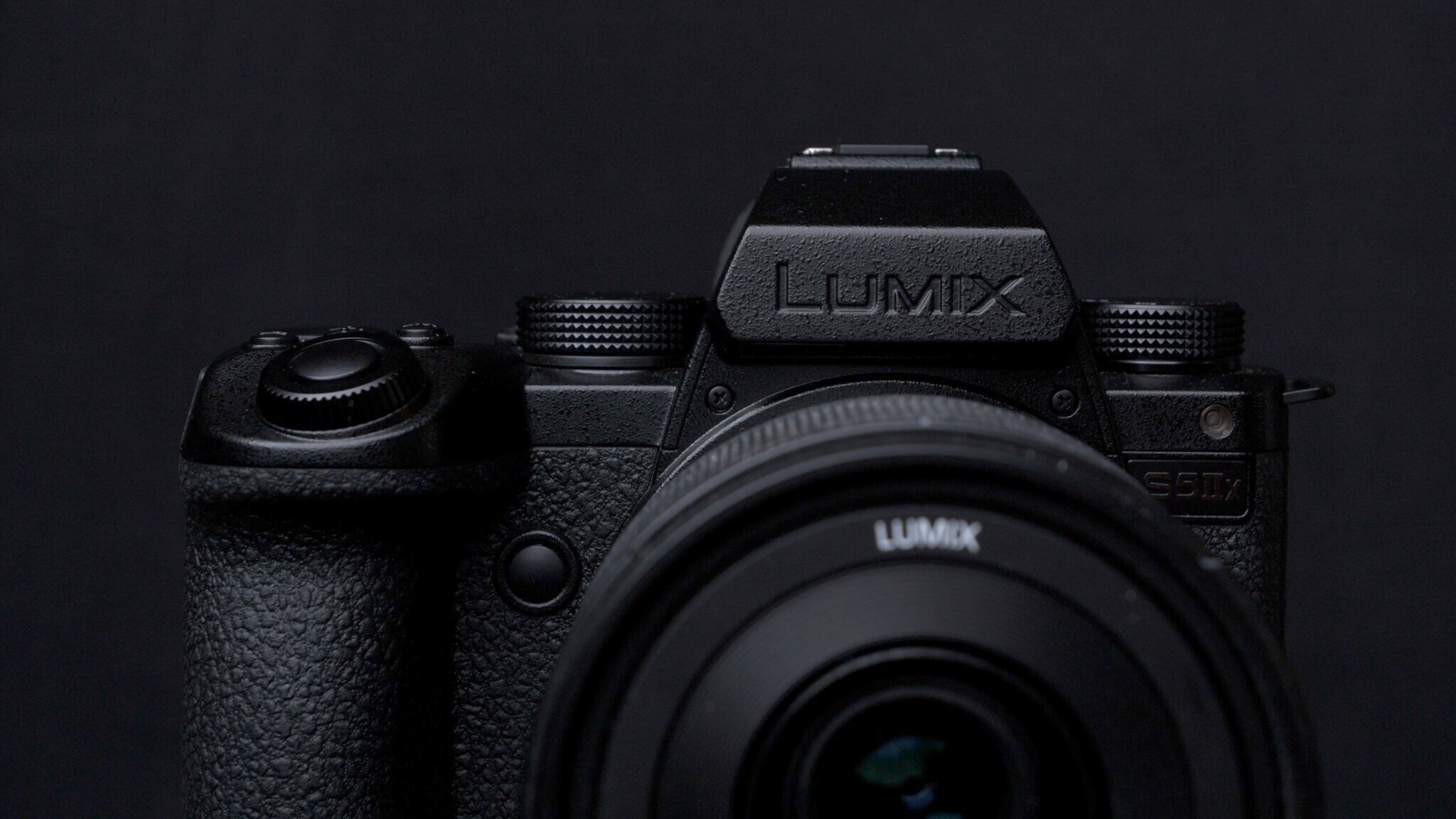 Sony ZV-E1 vs Panasonic S5 IIX: Two Cameras for Totally Different ...