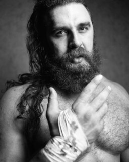 A Photographer's Brutal Images of Small Pro-Wrestling Shows | PetaPixel