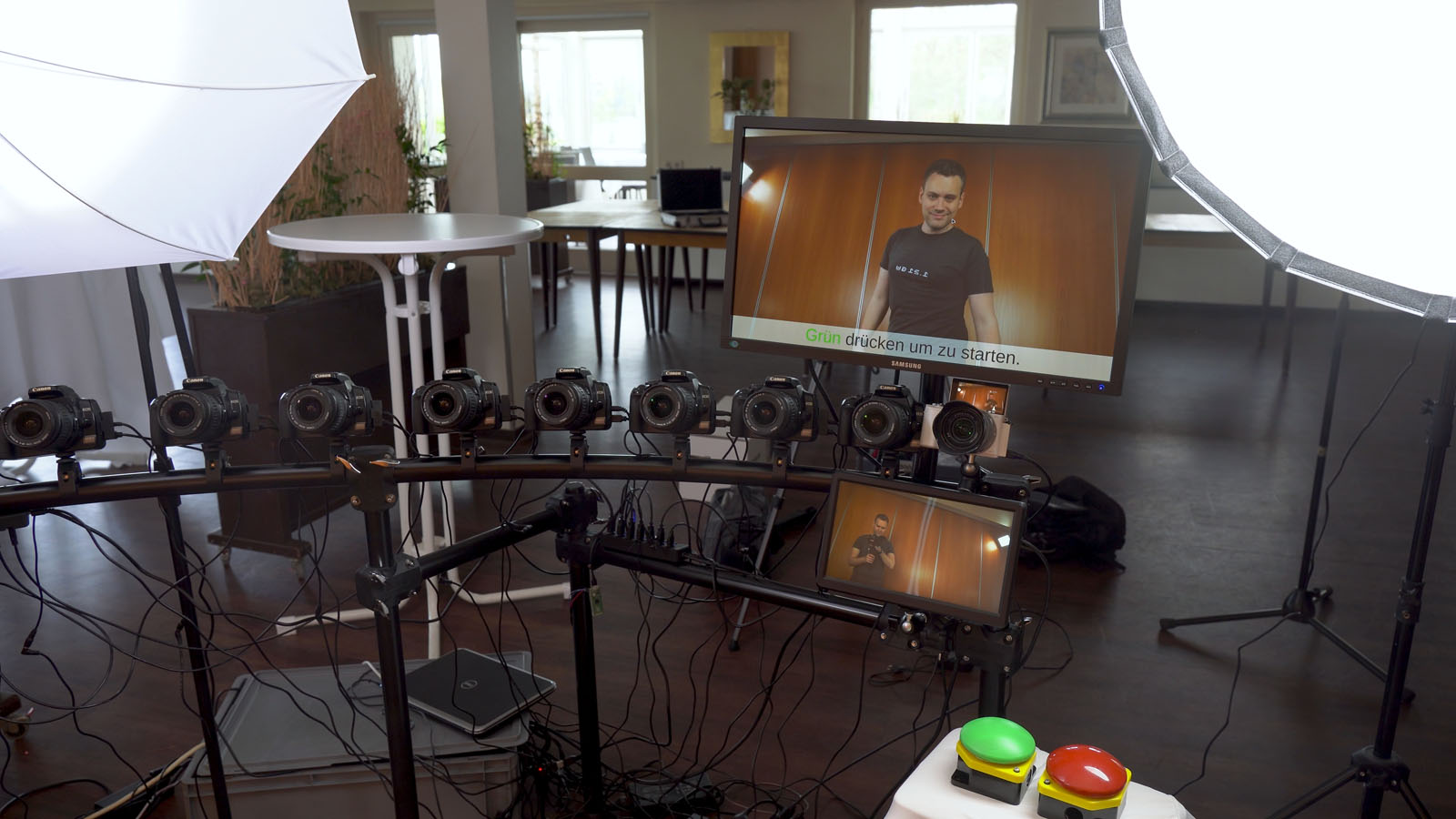 DSLR-Powered Bullet Time Video Booth Brings ‘The Matrix’ to Weddings ...