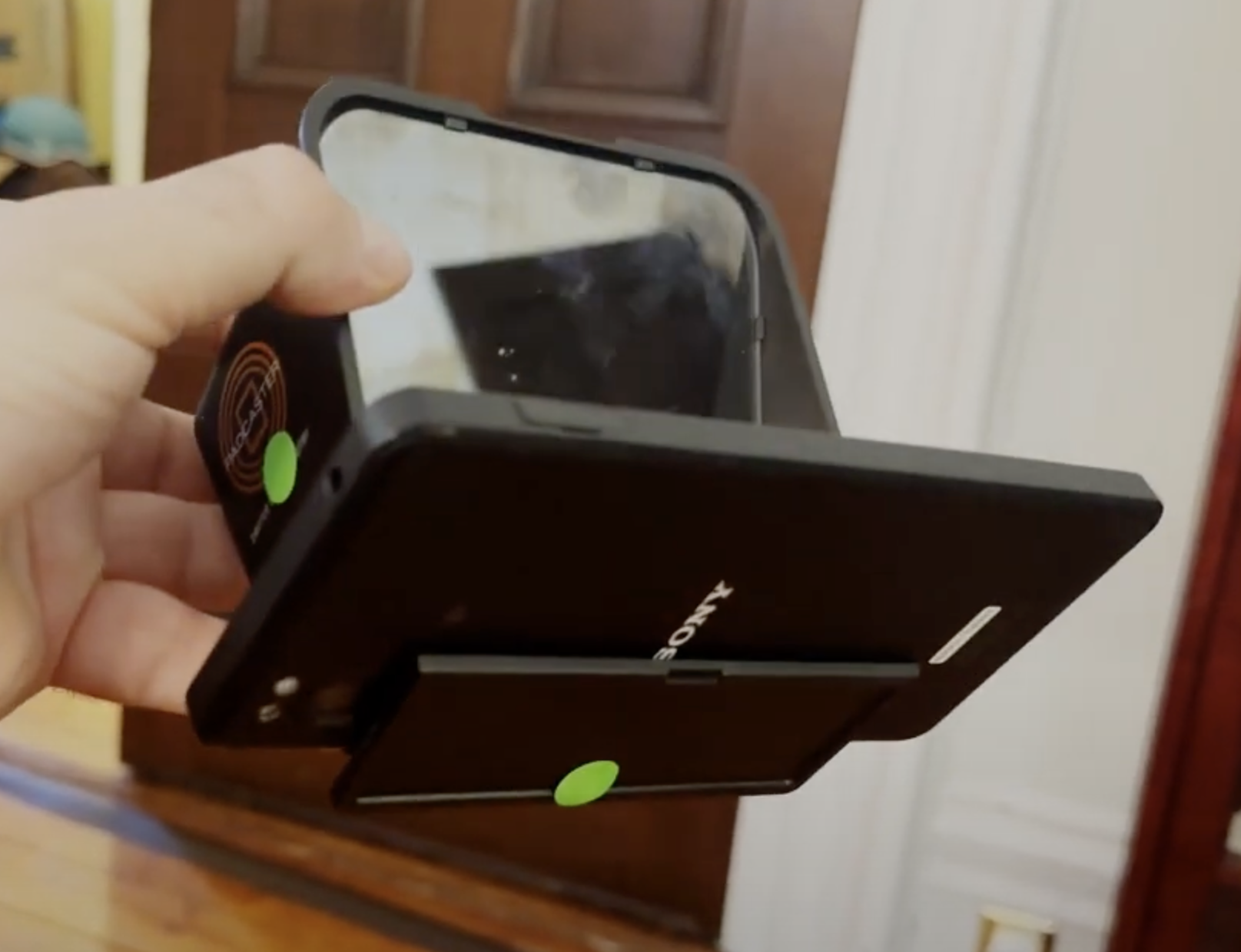 Padcaster Parrot Pro: The Fan Favorite Teleprompter Gets An Upgrade ...