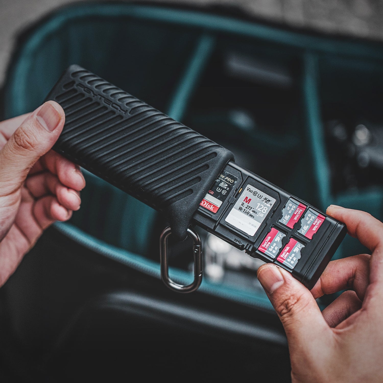 The CreateMate Memory Card Case Doubles as a High-Speed Reader | PetaPixel