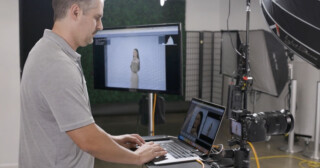 Smart Shooter 5 Adds Tethering for Up to 10 Cameras at Once | PetaPixel