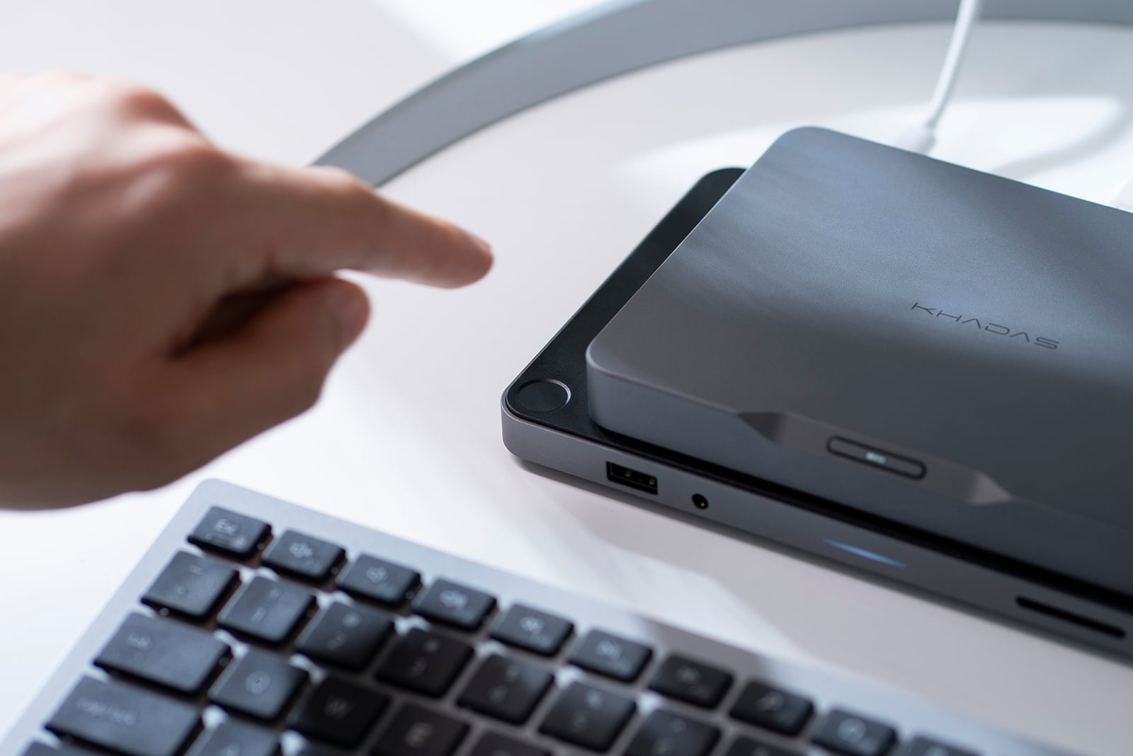 The Khadas Mind Blurs the Line Between a Desktop and Portable PC | PetaPixel