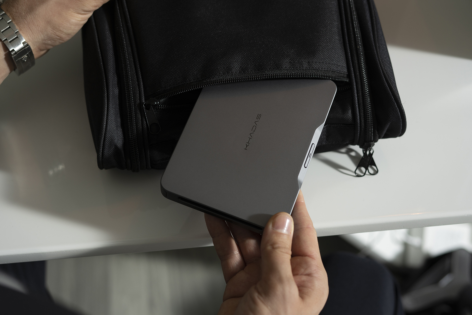 The Khadas Mind Blurs the Line Between a Desktop and Portable PC | PetaPixel