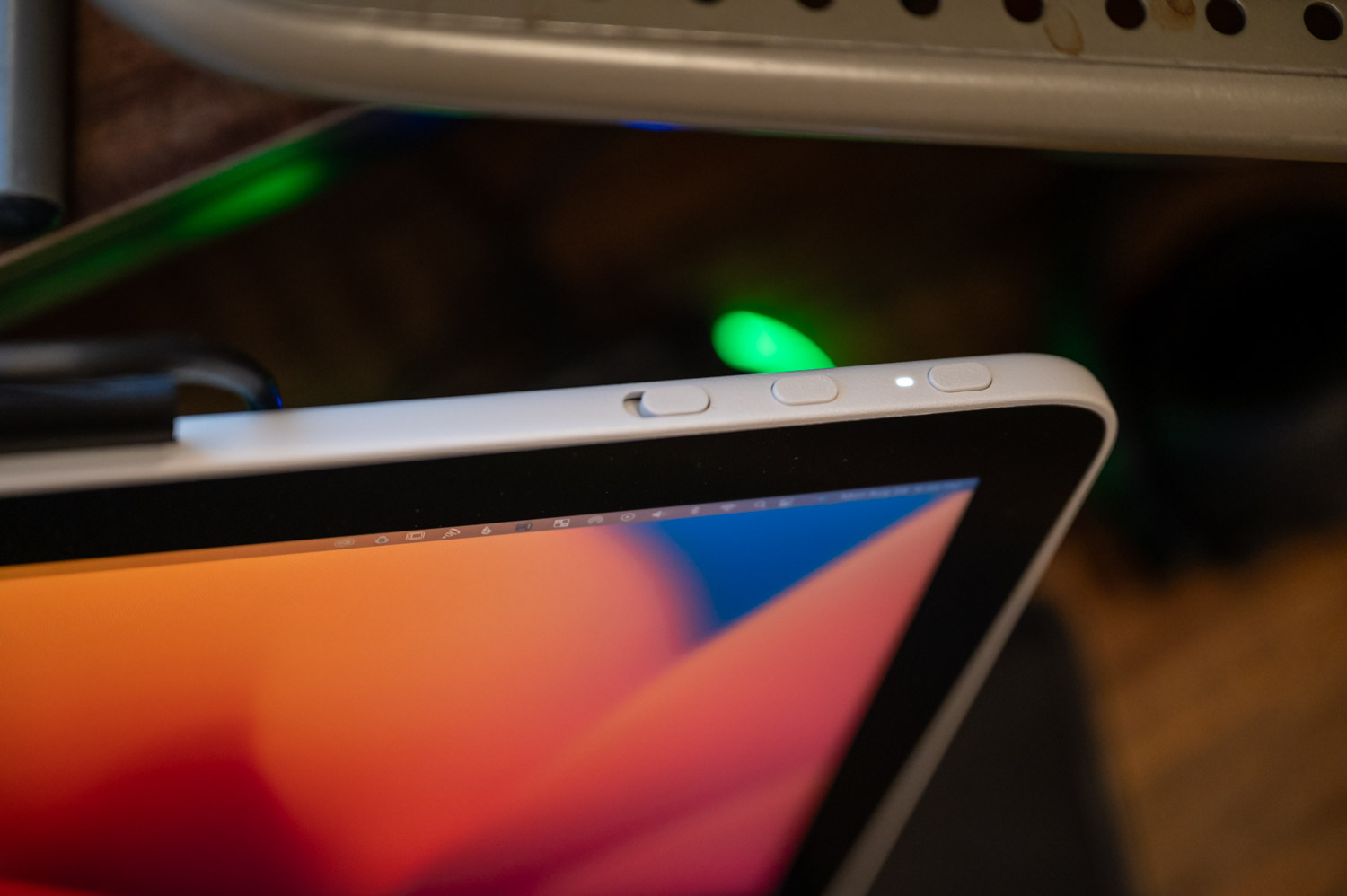 Wacom One 13 Touch Display Tablet Review: Designed For Beginners but a ...