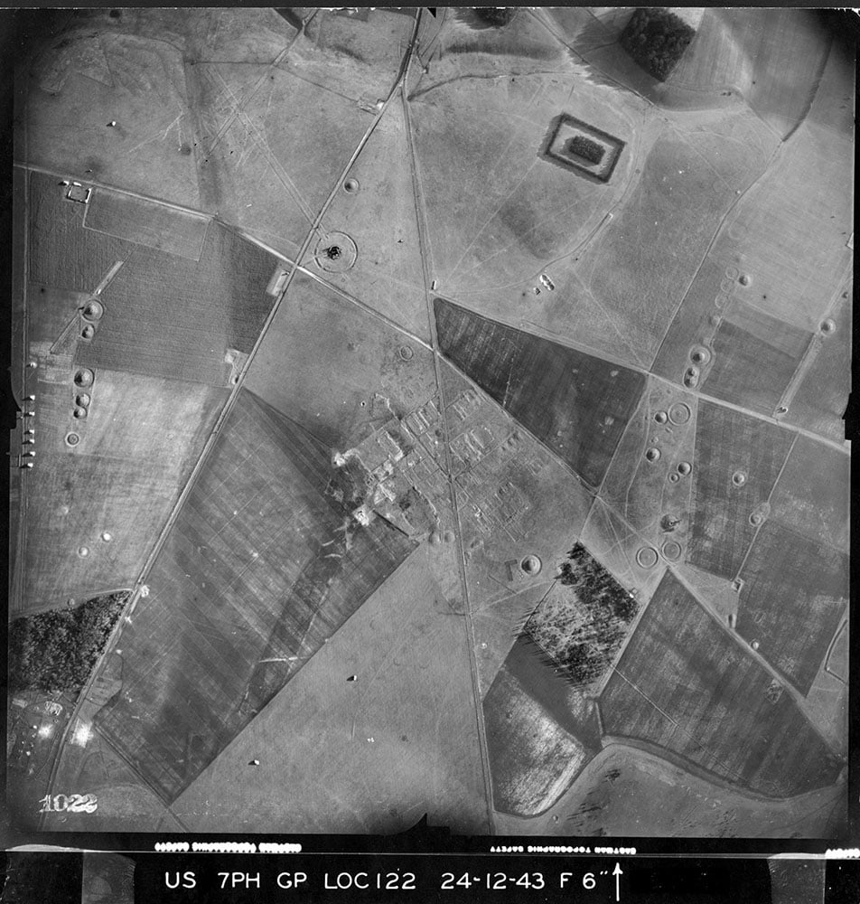 US Reconnaissance Photos Taken During World War II Revealed | PetaPixel