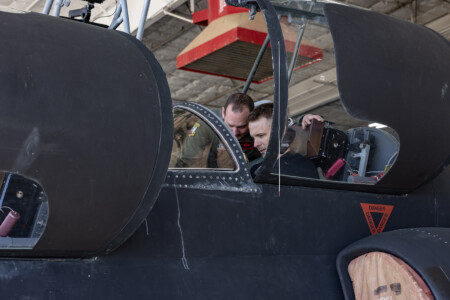 The World’s First U2 Spy Plane Photo Shoot at the Edge of Space | PetaPixel