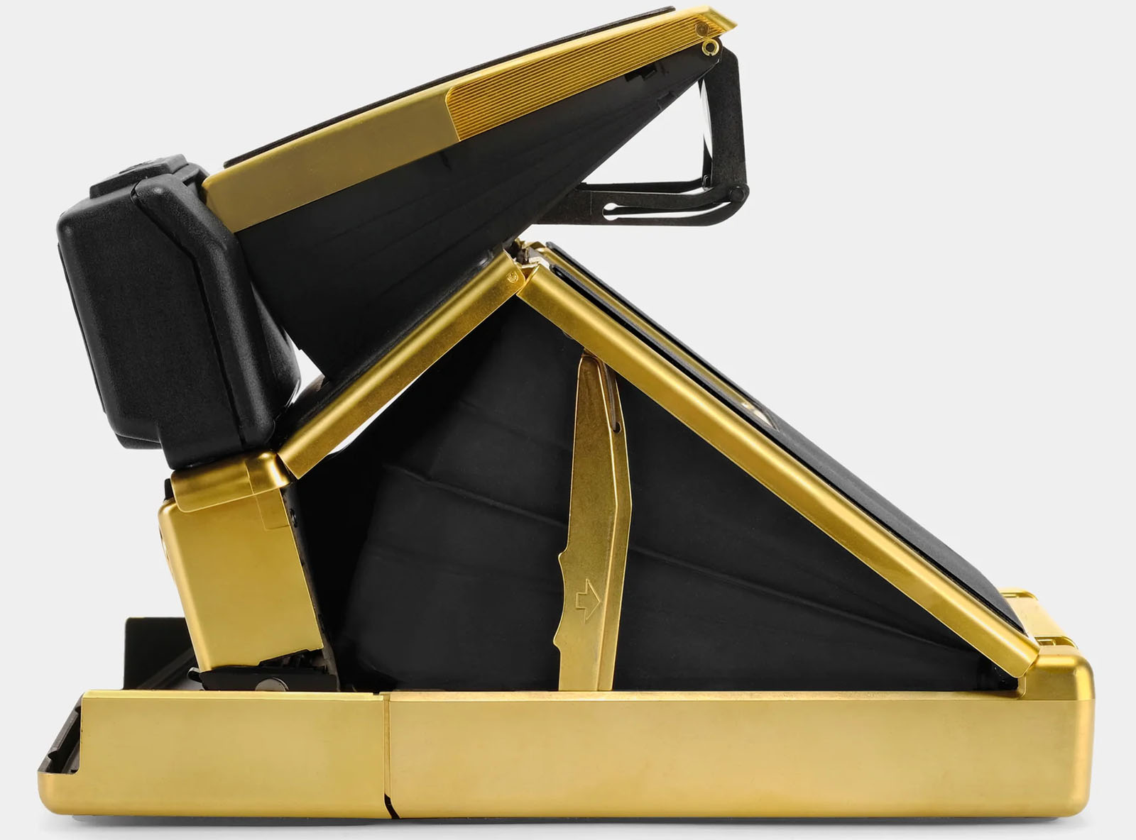Retrospekt Plates Iconic Polaroid Instant Camera in 24K Gold | PetaPixel