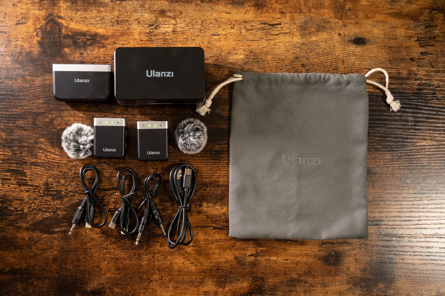 Ulanzi U-Mic Wireless Microphone: Fantastic Audio Recording for Under ...