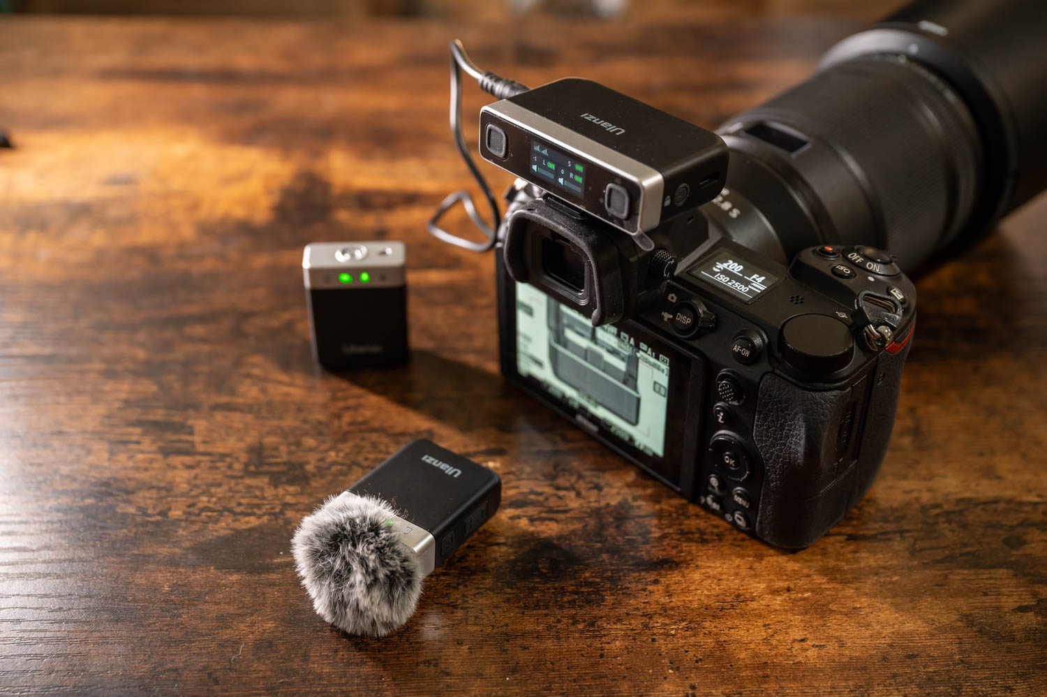 Ulanzi U-Mic Wireless Microphone: Fantastic Audio Recording for Under ...