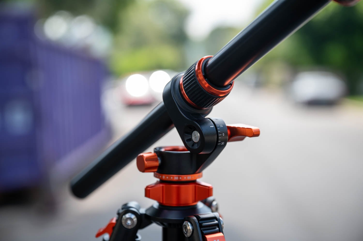 Unlock Limitless Angles With Horizontal Tripods - Artshow24