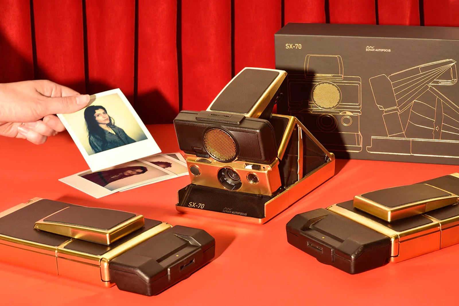 Retrospekt Plates Iconic Polaroid Instant Camera in 24K Gold | PetaPixel