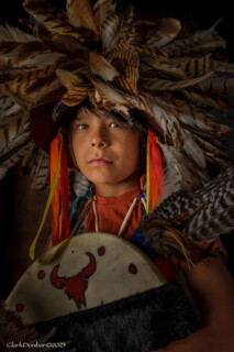 Photographer's Spectacular Portraits Taken at Native American Powwows ...