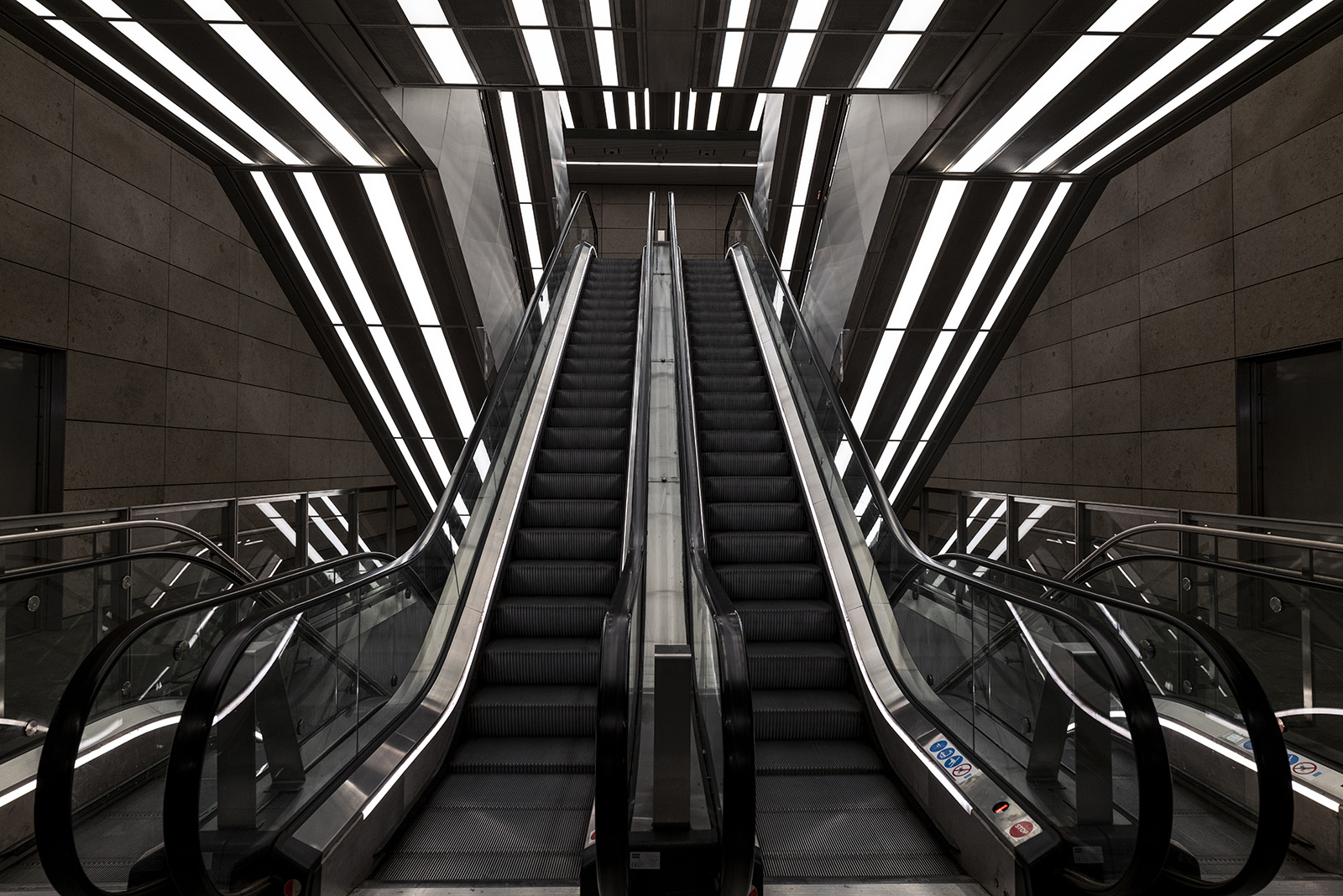 Leica Expands its L-Mount Support with 21mm f/2 and 14-24mm f/2.8 ...