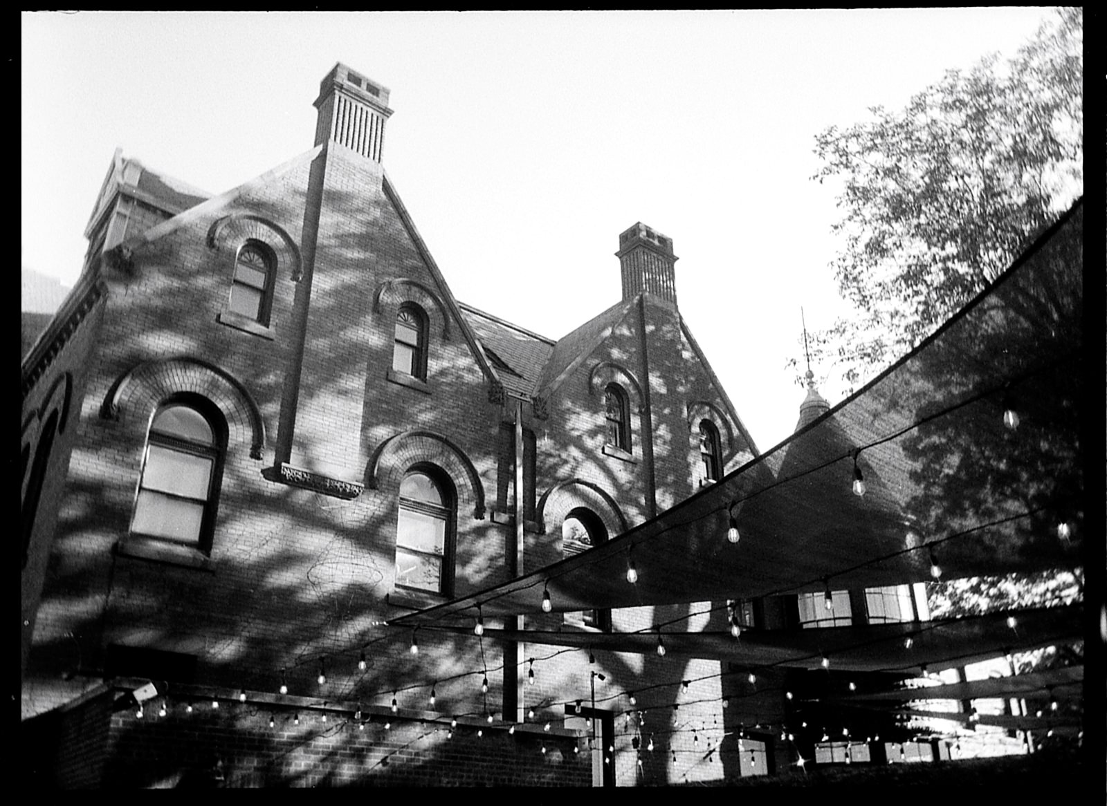 Kodak Ektar H35N Half Frame Camera Review: More Sharpness, More Fun ...