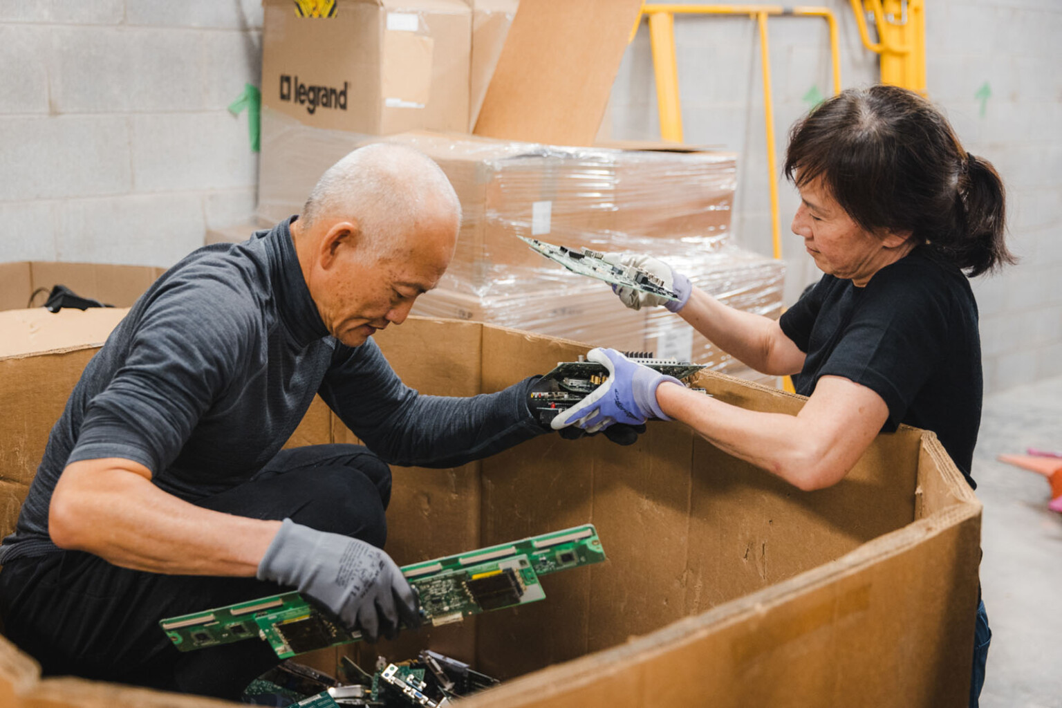 The World’s First E-Waste Art Installation Focuses on Right to Repair ...
