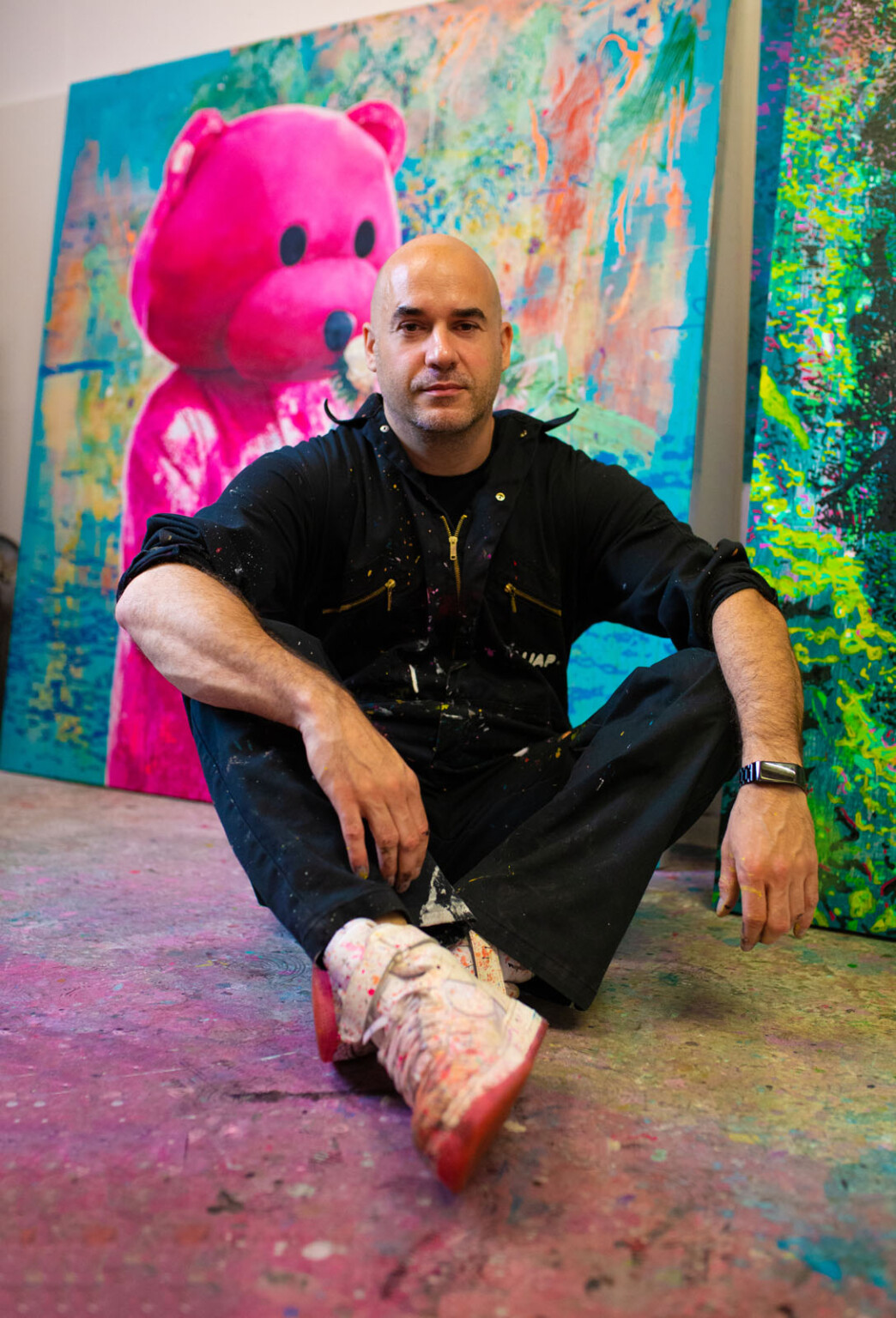 How Artist LUAP Healed Through His 'The Pink Bear' Photos | PetaPixel