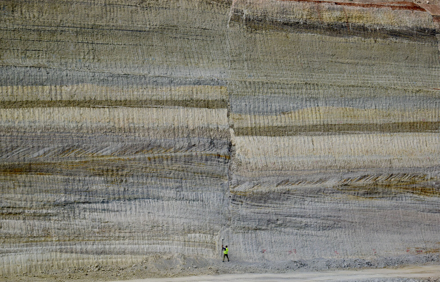 Photo Contest Celebrates the Scientific Wonders of Earth and Beyond ...