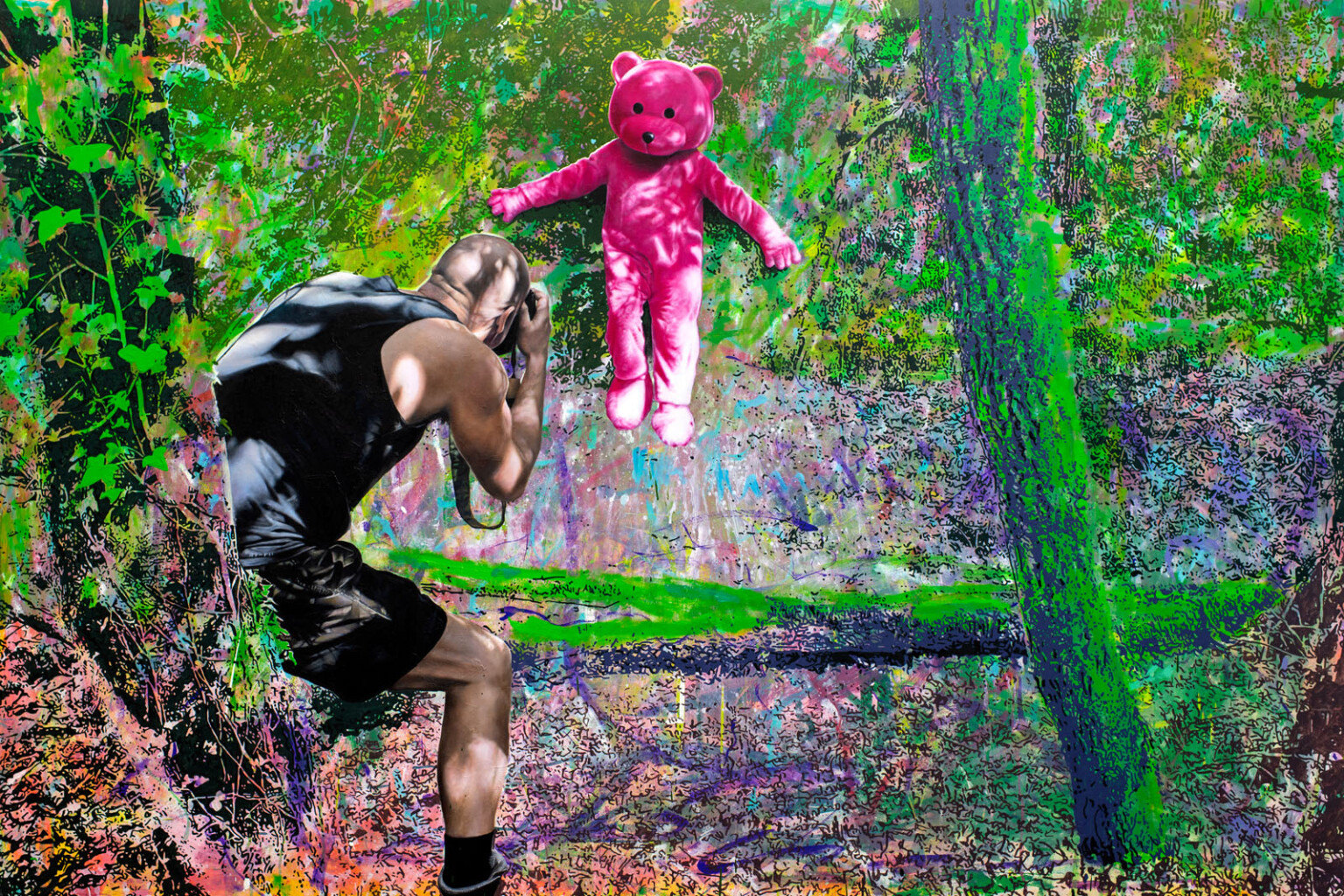 How Artist LUAP Healed Through His 'The Pink Bear' Photos | PetaPixel