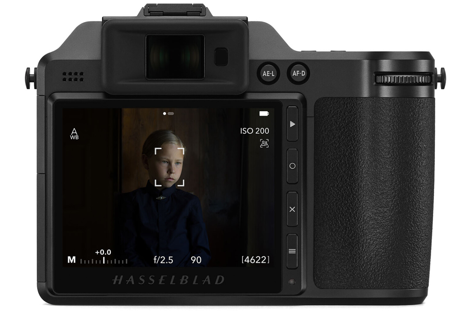 Hasselblad XCD 90mm f/2.5 V Finally Releases, X2D 100C Gets Face AF ...