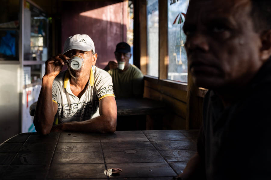 How to Shoot the Busiest Street Scenes in Asia | PetaPixel