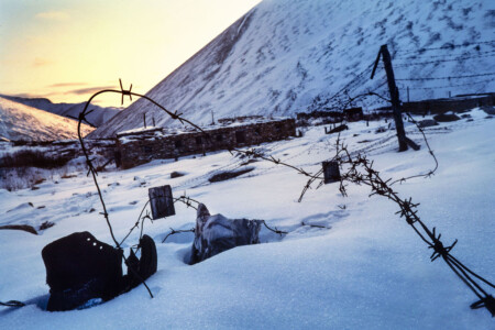 Photographer's Powerful Images From the End of the Brutal Gulag System ...