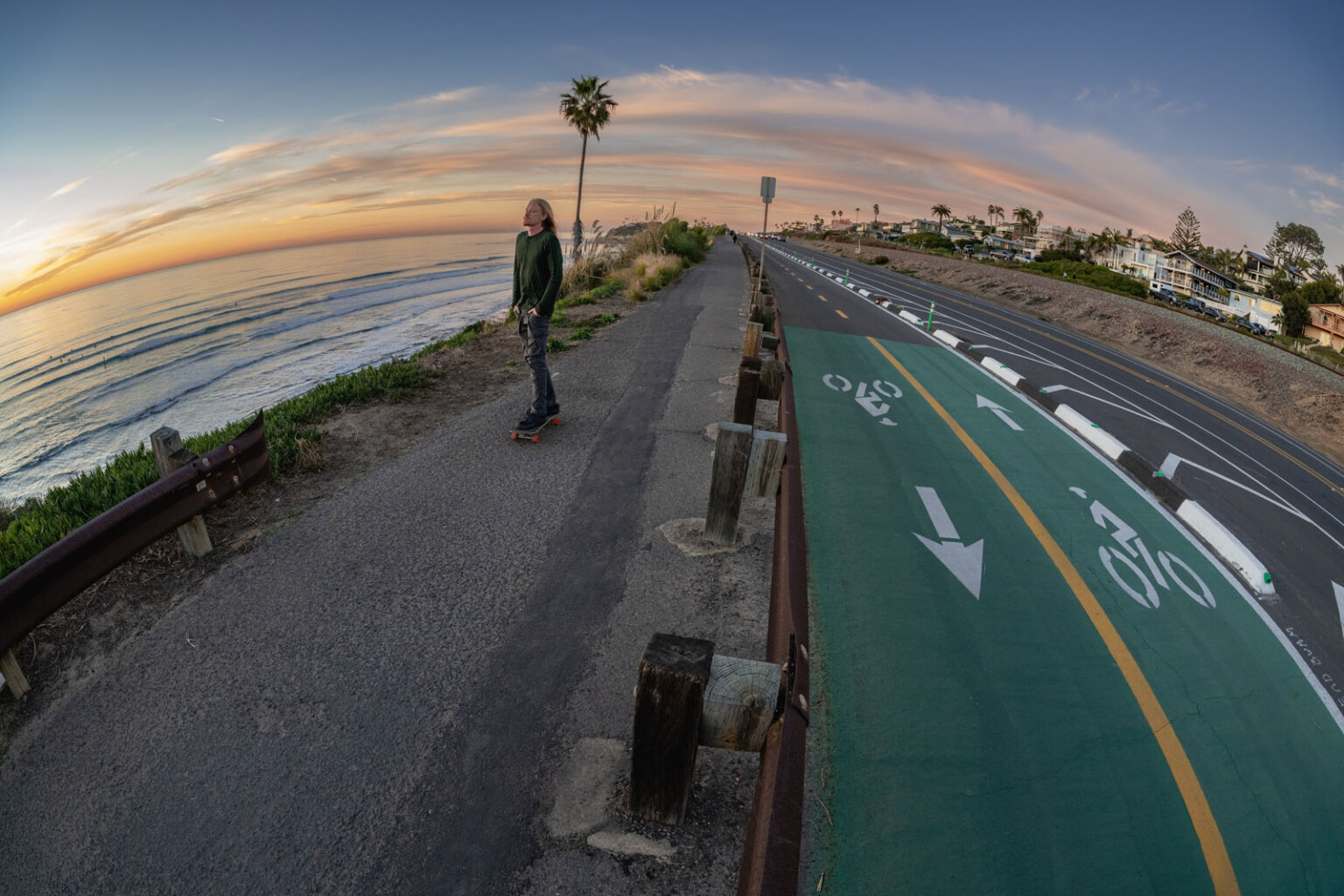 Sigma 15mm f/1.4 DG DN Diagonal Fisheye Art Lens Is Fast and Unique ...