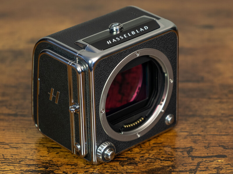 Hasselblad 907X CFV 100C Review: Vintage Soul, Modern Image Quality ...
