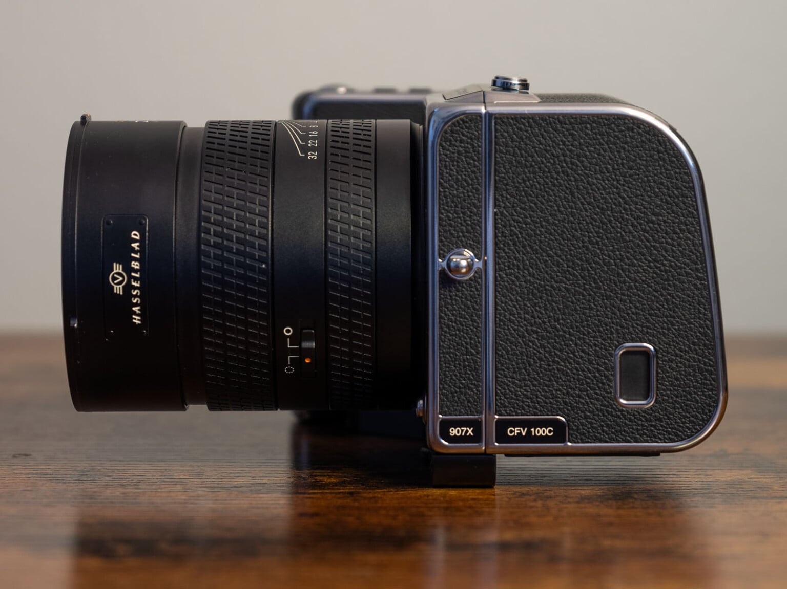 Hasselblad 907X CFV 100C Review: Vintage Soul, Modern Image Quality ...