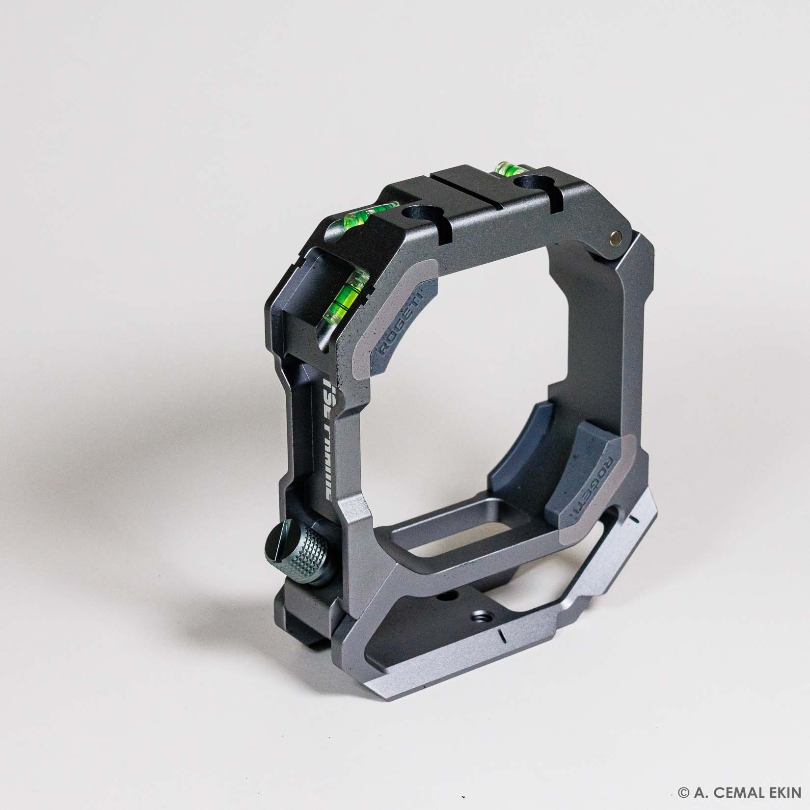 Hands-On with the ROGETI TSE Frame for the Canon 24mm II Tilt-Shift ...