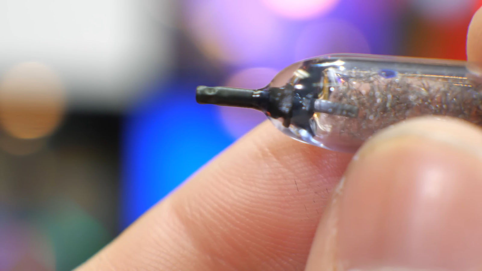 Watch Old-School Single-Use Flash Bulbs Explode in Slow-Mo | PetaPixel